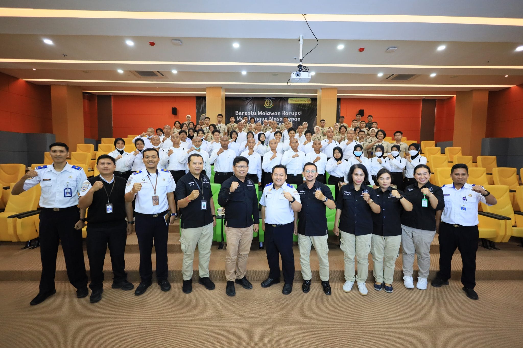 Politeknik Transportasi Darat Bali – Badan Layanan Umum Poltrada Bali